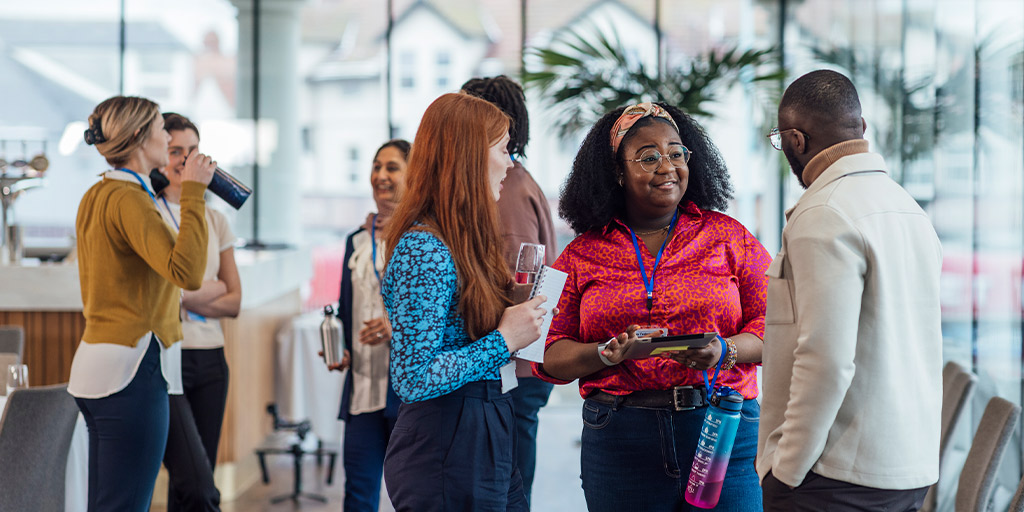 How to Measure Cultural Fit During Interviews: Beyond Gut Instincts ...